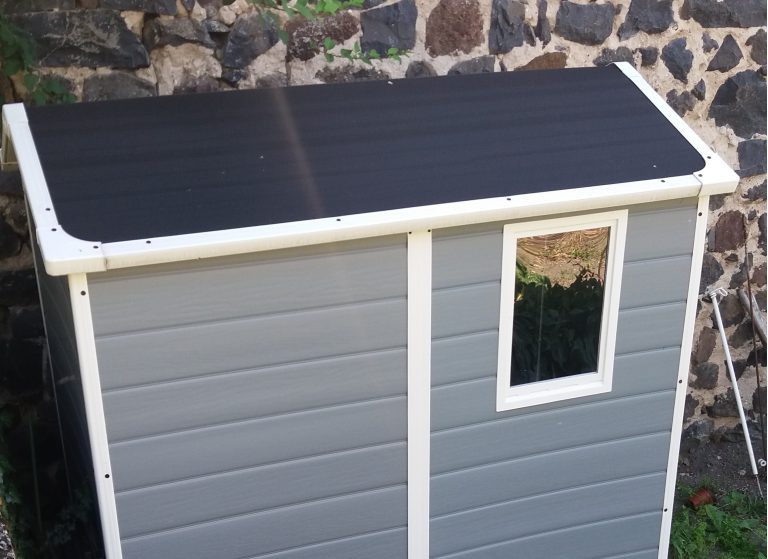 Abri de jardin de petite taille pour un potager